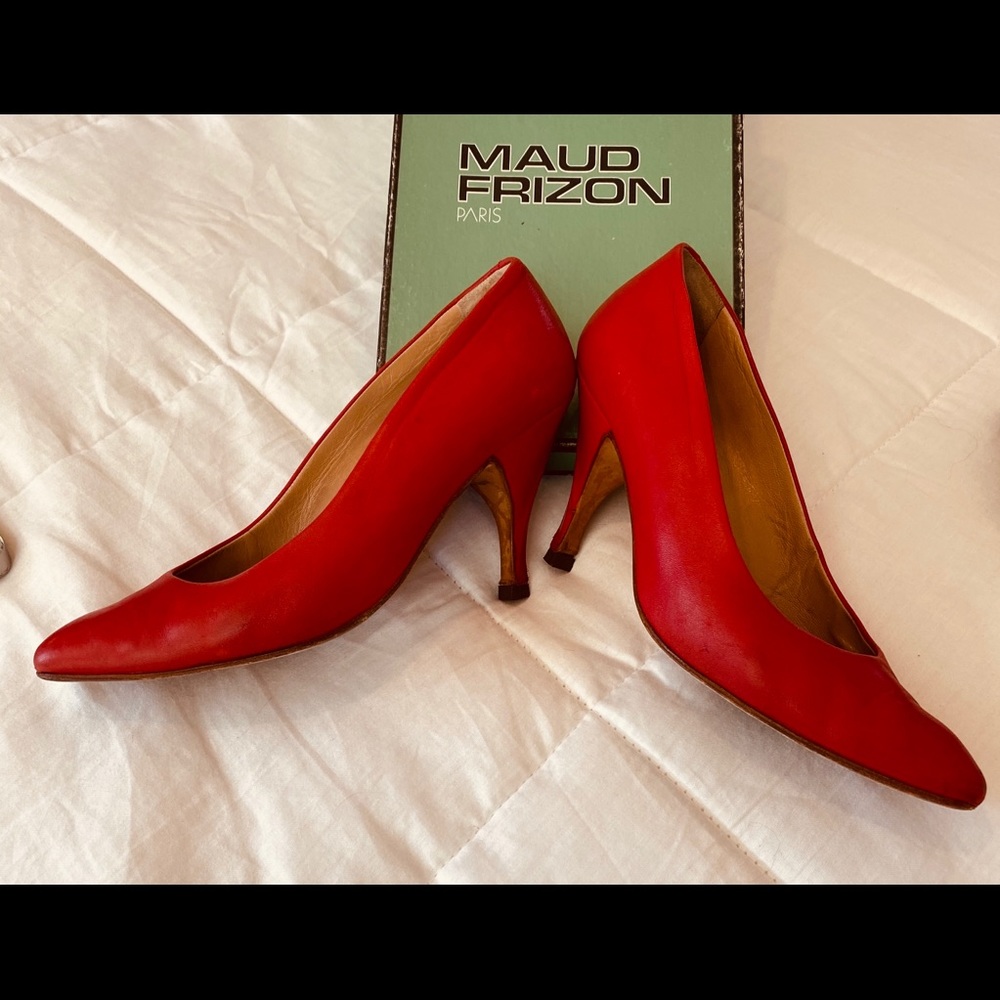 Red Maud Frizon Soft Napa Leather Short Heel Pumps - Gem